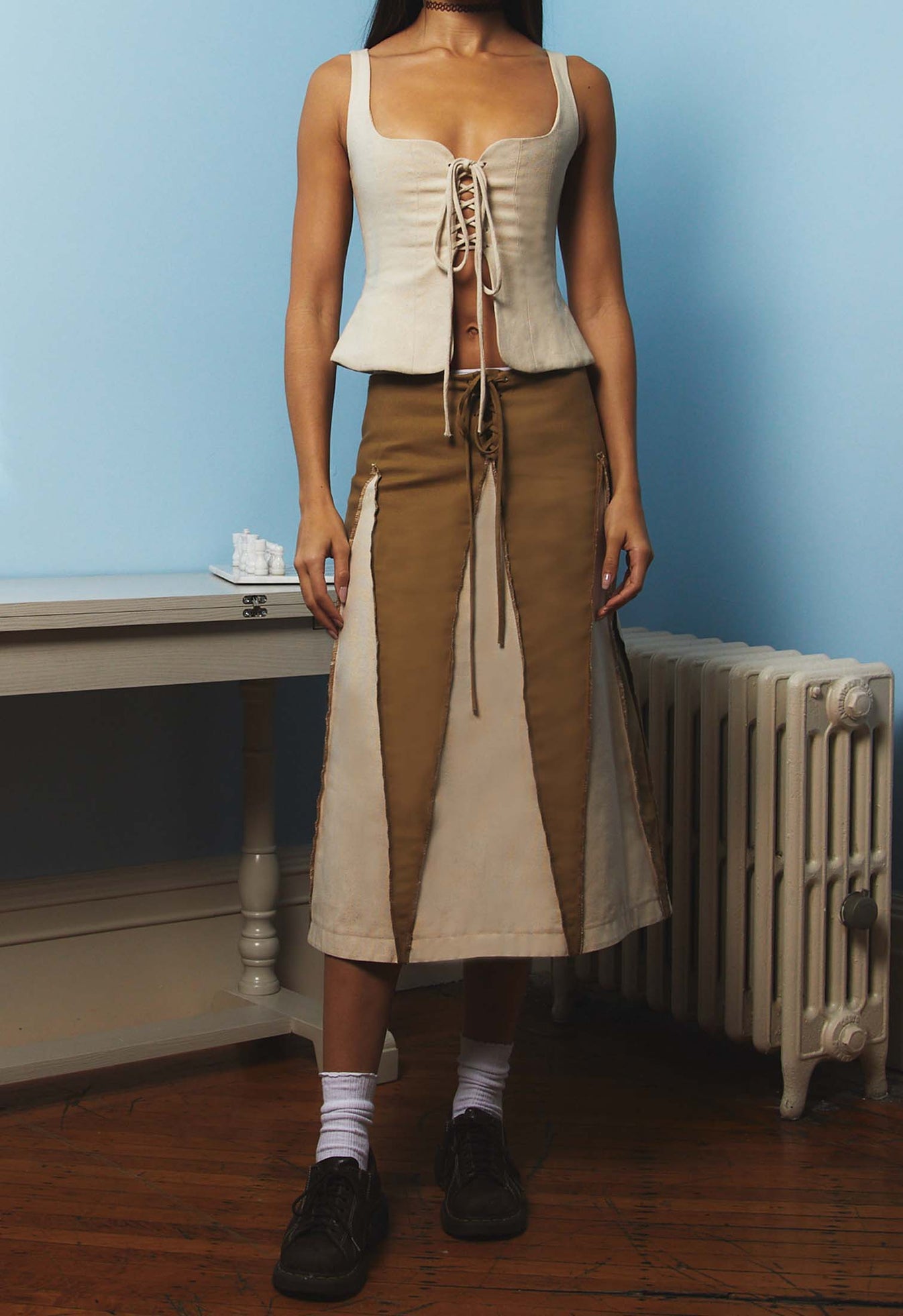 Triangle Trumpet Skirt Cosmic Latte Olive – Tae Park