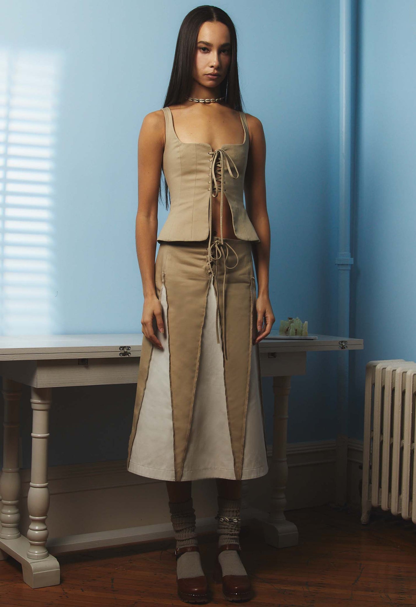 Triangle Trumpet Skirt Khaki Stone – Tae Park